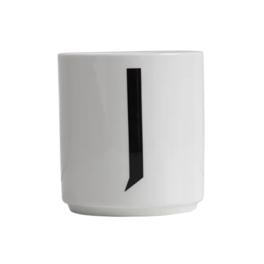 Design Letters Becher & Tassen mit Buchstaben → NordicNest.de