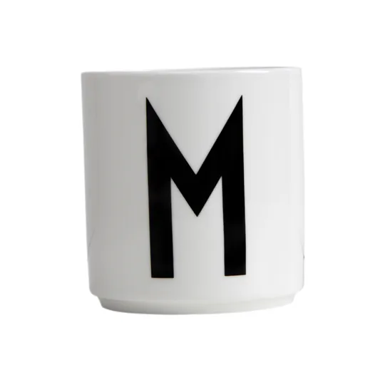 Design Letters Becher & Tassen mit Buchstaben → NordicNest.de