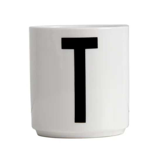 Design Letters Becher & Tassen mit Buchstaben → NordicNest.de